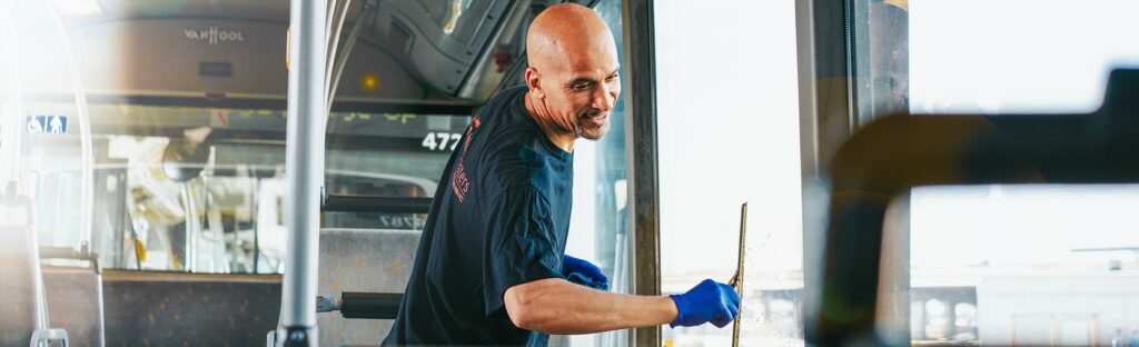 Mobility Masters: Clean planes, trains, trams, etc. - Multi Masters